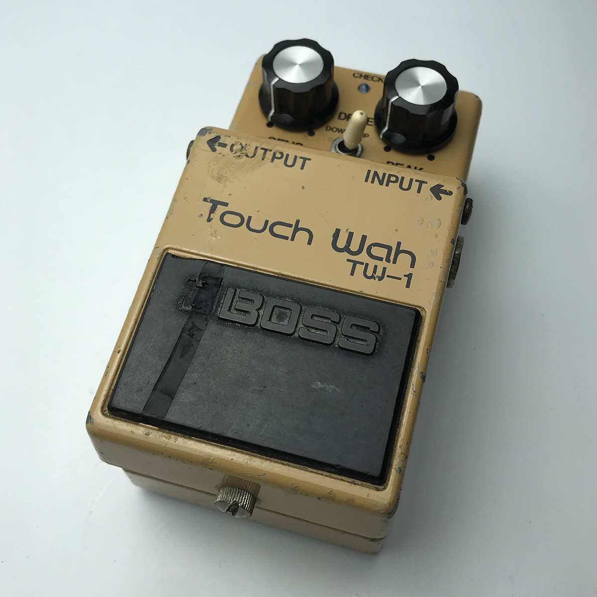 ジャンク BOSS TW-1 日本製 銀ねじ オートワウ ギター エフェクター(ワウ)｜売買されたオークション情報、yahooの商品情報を ...