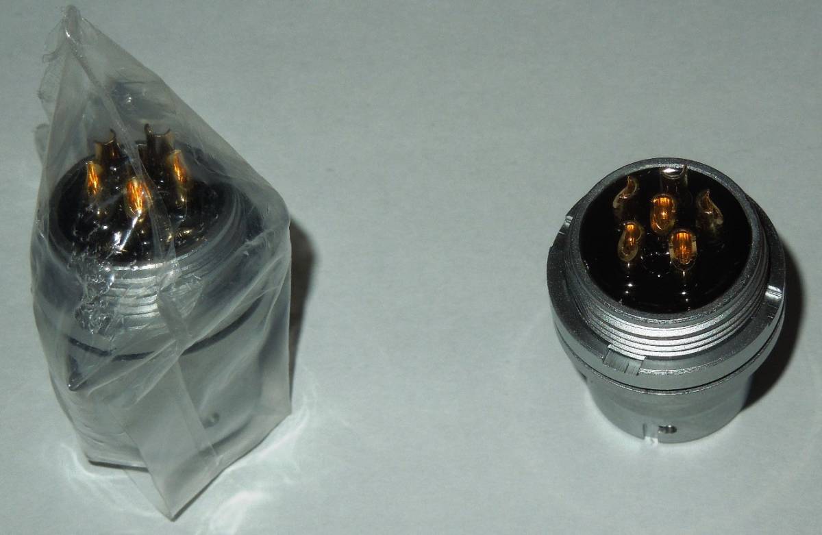 U-683型コネクター H-250ハンドセットのU-229に合います(アマチュア無線)｜売買されたオークション情報、yahooの商品情報をアーカイブ公開 - オークファン（aucfan.com）