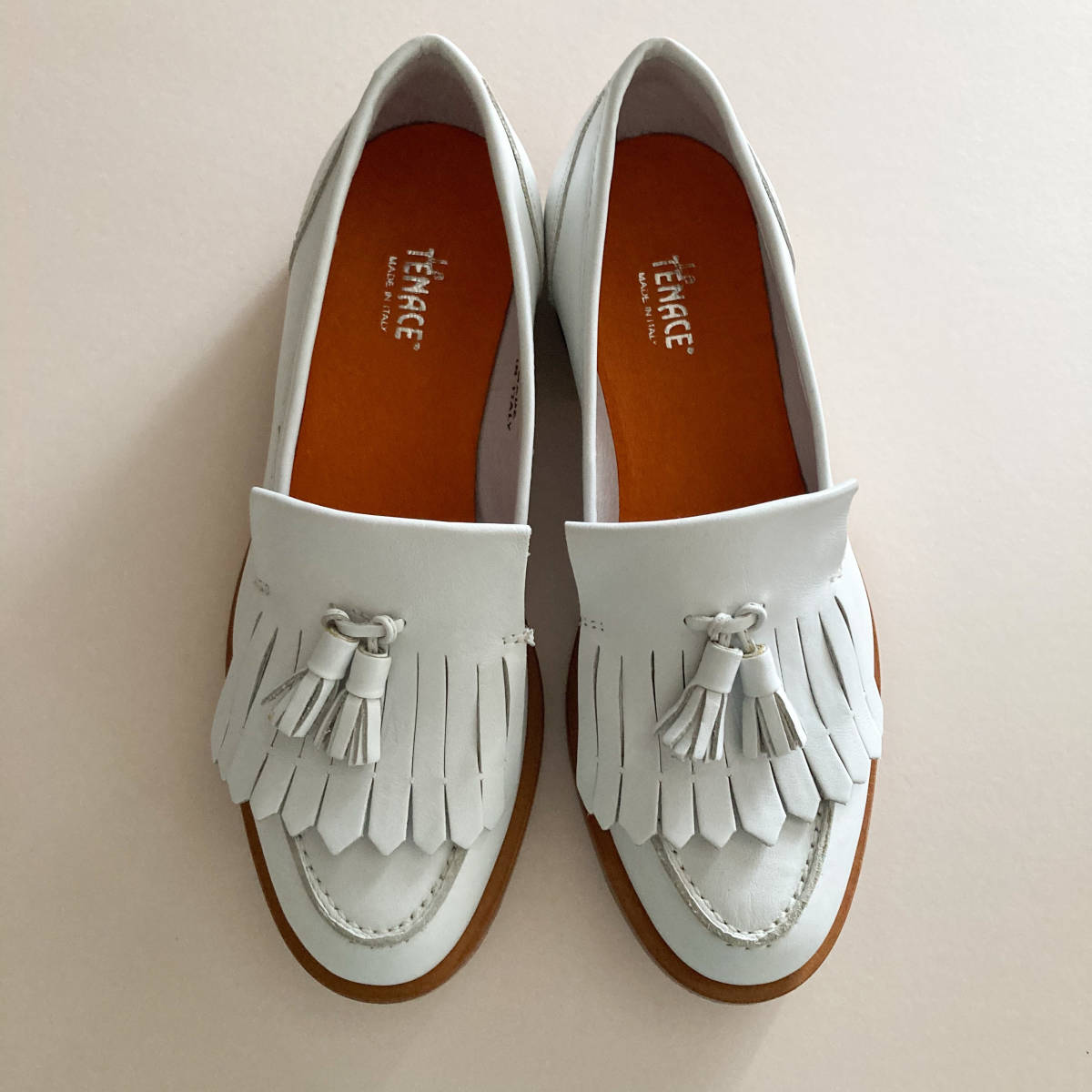 La TENACE ラテナーチェ イタリア製 キルトタッセルローファー スリッポン 難あり 縫い留めほつれあり(24.0cm)｜売買されたオークション情報、yahooの商品情報をアーカイブ公開 ...