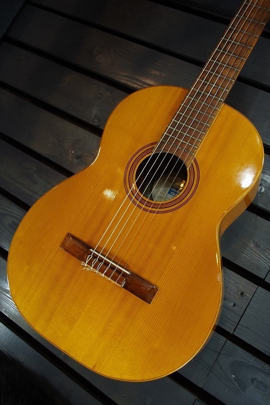 札幌 整備品 値引き/下取OK Di Giorgio No.18 1972年製 クラシック ギター ブラジル産 G1C19943(本体)｜売買 ...