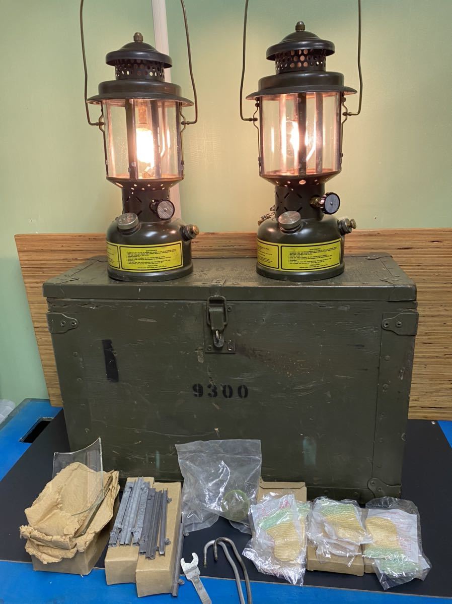 ヴィンテージランタンSMP社 コールマン252A ミリタリーランタン 専用アメリカ軍用コンテナ付き 両方点灯絶好調(ホワイトガソリンランタン)｜売買されたオークション情報、yahooの商品情報 ...