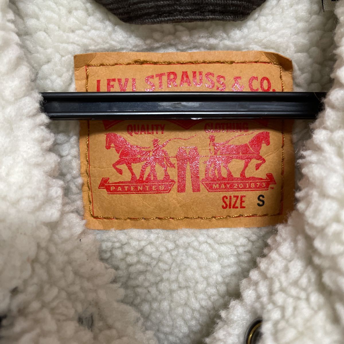 Levi''s コーデュロイ 茶色 ボア Gジャン(ジージャン)｜売買されたオークション情報、yahooの商品情報をアーカイブ公開 - オークファン（aucfan.com）