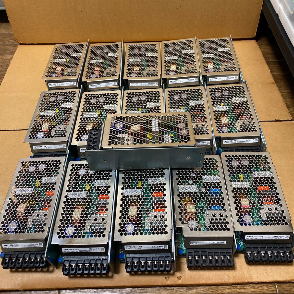 F010531/HWS150A-12/A TDKLambda 電源ボックス 16個まとめ売り 動作未確認(スイッチング電源)｜売買された ...