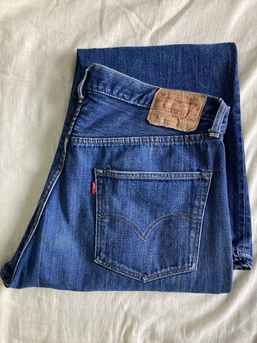 1974年1月製 ビンテージ リーバイス 501 66前期 ボタン裏6 シングル 表記w38L33 ビッグE 赤耳 xx 70s 60s(W36)｜売買されたオークション情報、yahooの商品 ...