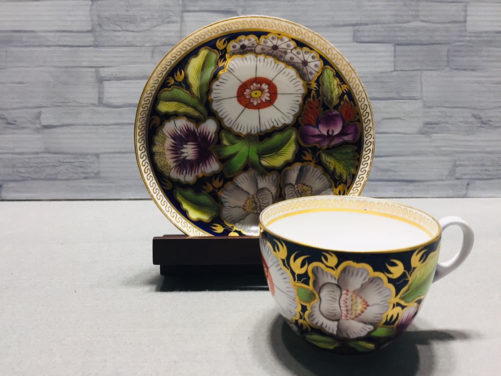 イギリスアンティーク DANI ELL ダニエル 金彩花文 カップ&ソーサー(1800年 - 1900年)｜売買されたオークション情報 ...