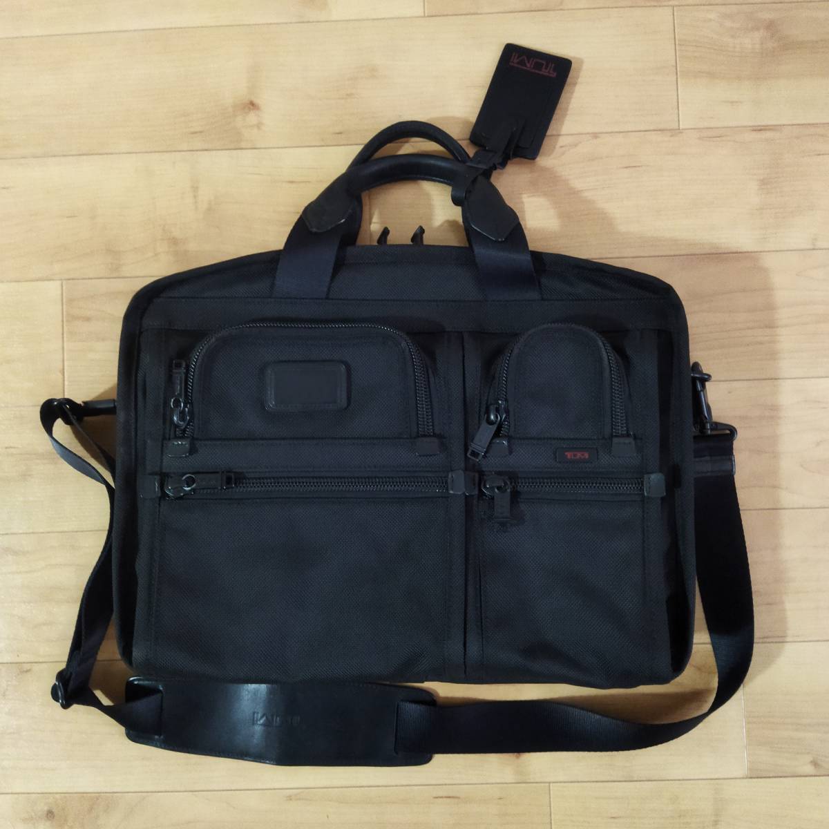 TUMI ALPHA COLLECTION アルファコレクション T-Passミディアム スクリーン ラップトップ スリム ブリーフ ...