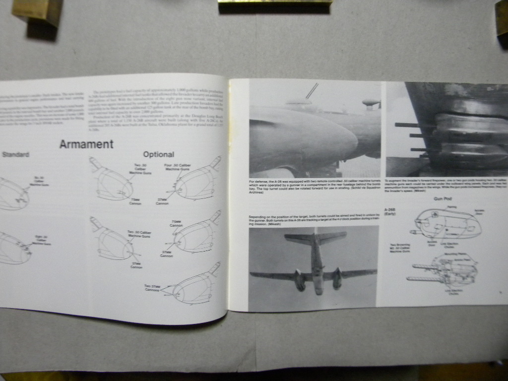 洋書資料スコードロン ダグラス A-26 インベーダー イン アクション A-26/RB-26/B-26K ホビーボス/イタレリ/モノグラム/ICM/プラッツ(アメリカ)｜売買された ...