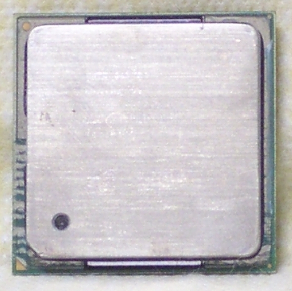 Intel Pentium4 ソケット478 mPGA478B 2.4GHz/512/FSB400 SL6S9 ジャンク扱い(Pentium ...