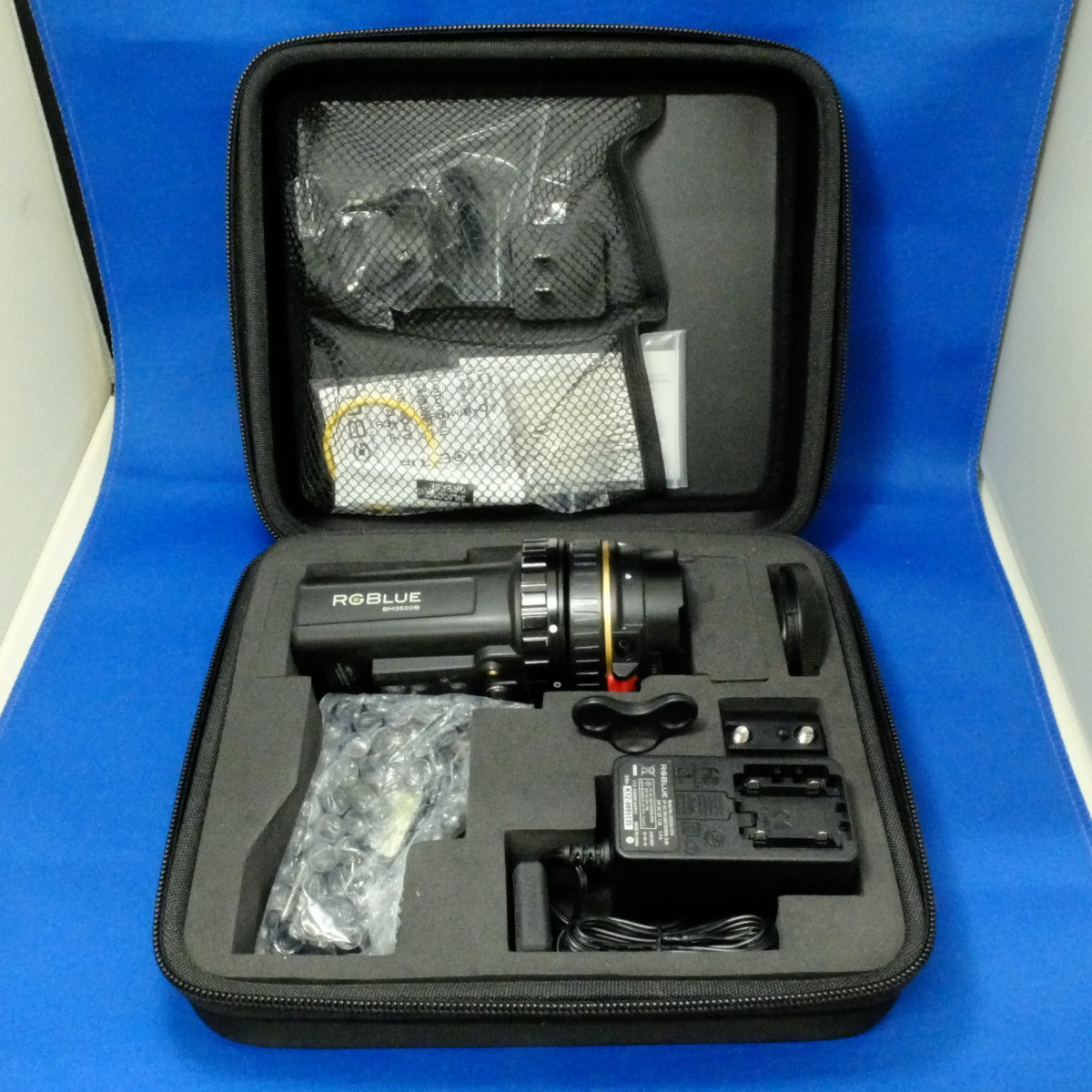 良品 アールジーブルー/RGBlue 水中ライト System01-3 PREMIUM COLOR(アクセサリー)｜売買されたオークション情報、yahooの商品情報をアーカイブ公開 ...
