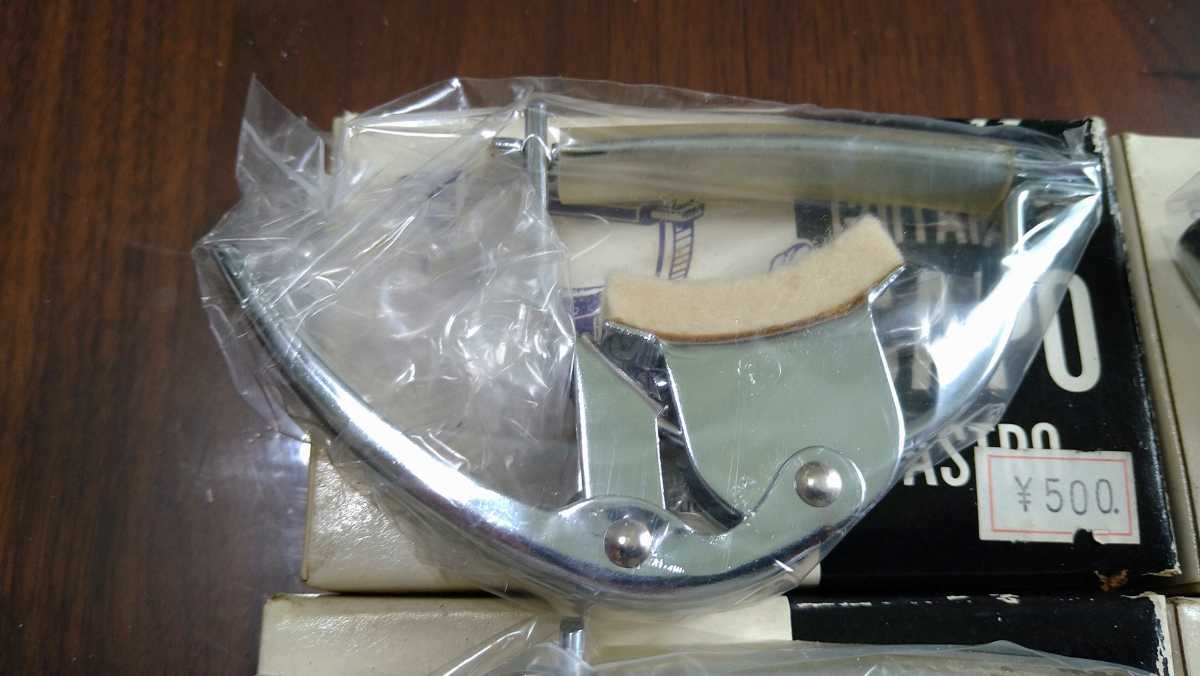 ギターカポ D'ASTRO MADE IN JAPAN 当時物 GUITAR CAPO 4個セット(カポタスト)｜売買されたオークション情報 ...