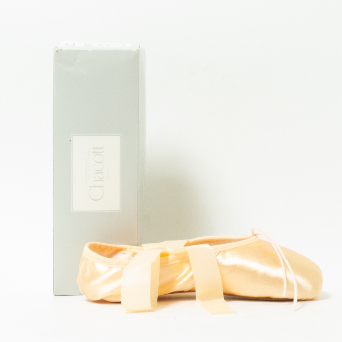 Chacott チャコット C.O.A.D トウシューズ バレエシューズ リボン ピンクオレンジ 22.5cm サテン 6h7d028(22.5cm)｜売買されたオークション情報、yahooの ...