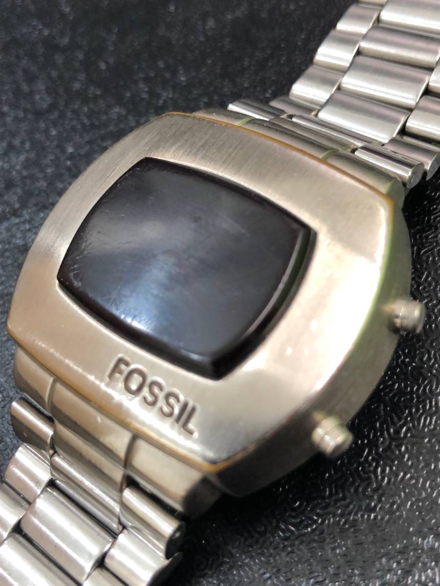 1265 Fossil フォッシル 2002 JR-7770 赤色LED デジタル 腕時計(フォッシル)｜売買されたオークション情報 ...