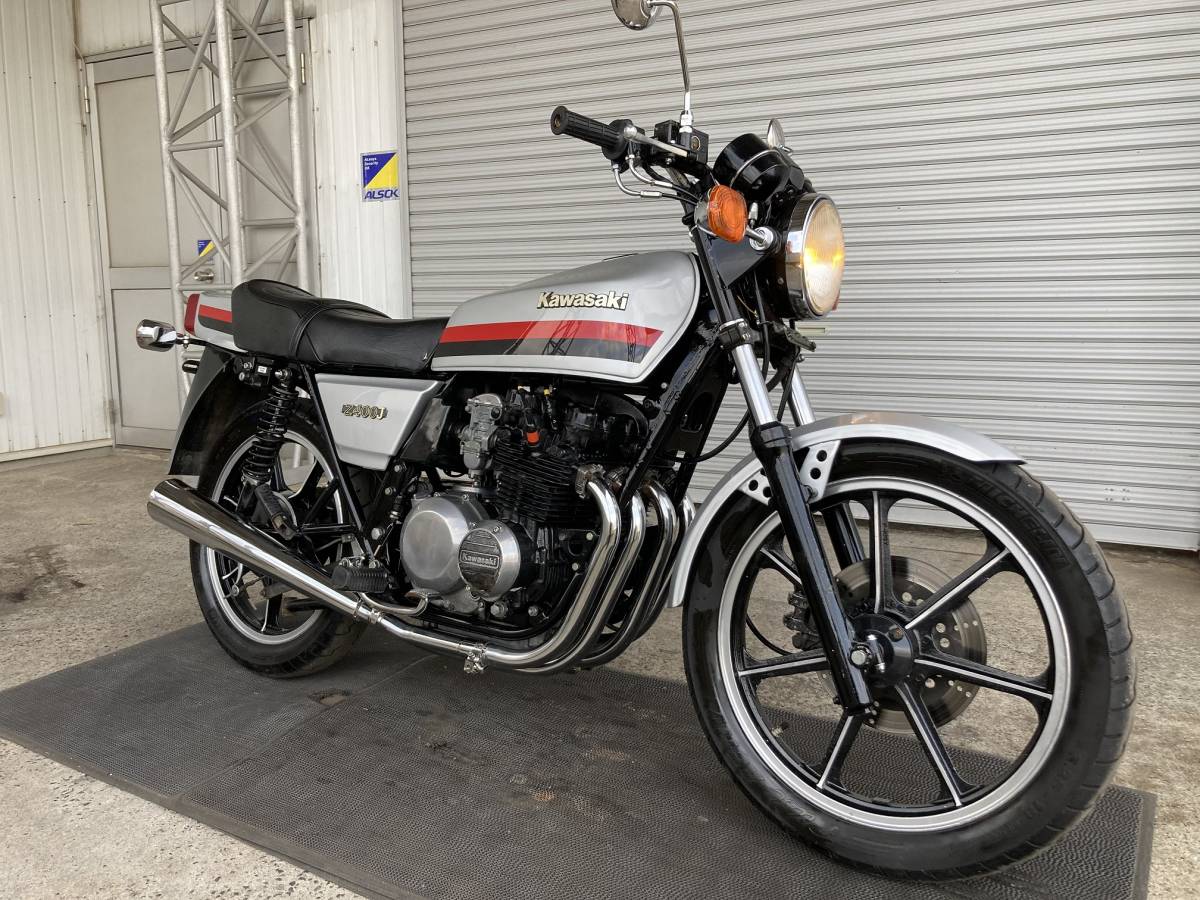 Z400J 銀19719 KAWASAKI 程度良好 エンジン始動確認済 吹け上がり良好 現状販売.Z400FX/輸入新規.国内未登録/豊橋市 ...