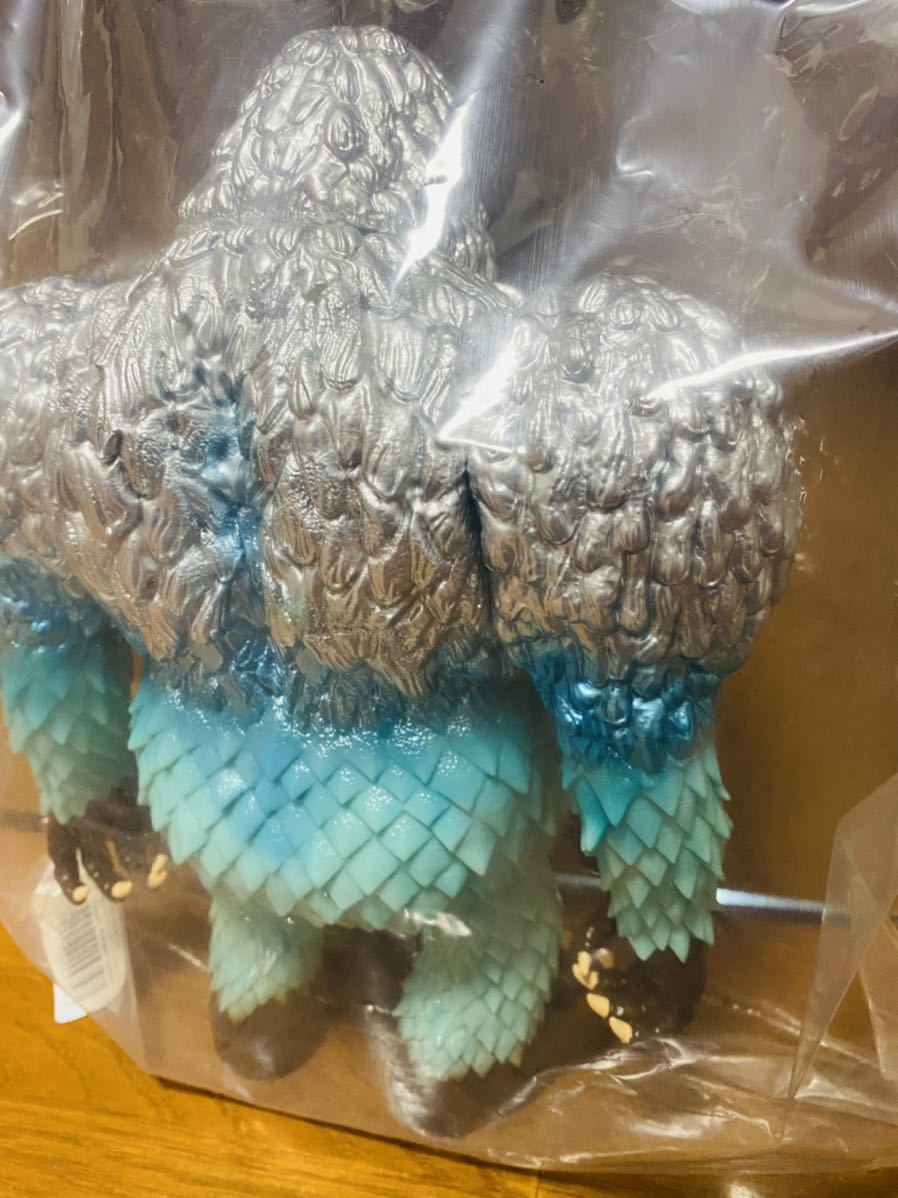 プラネットエックス ギガス クールウィンター 墓場の画廊限定 PLANET X GUIGASS Cool Winter Limited ...