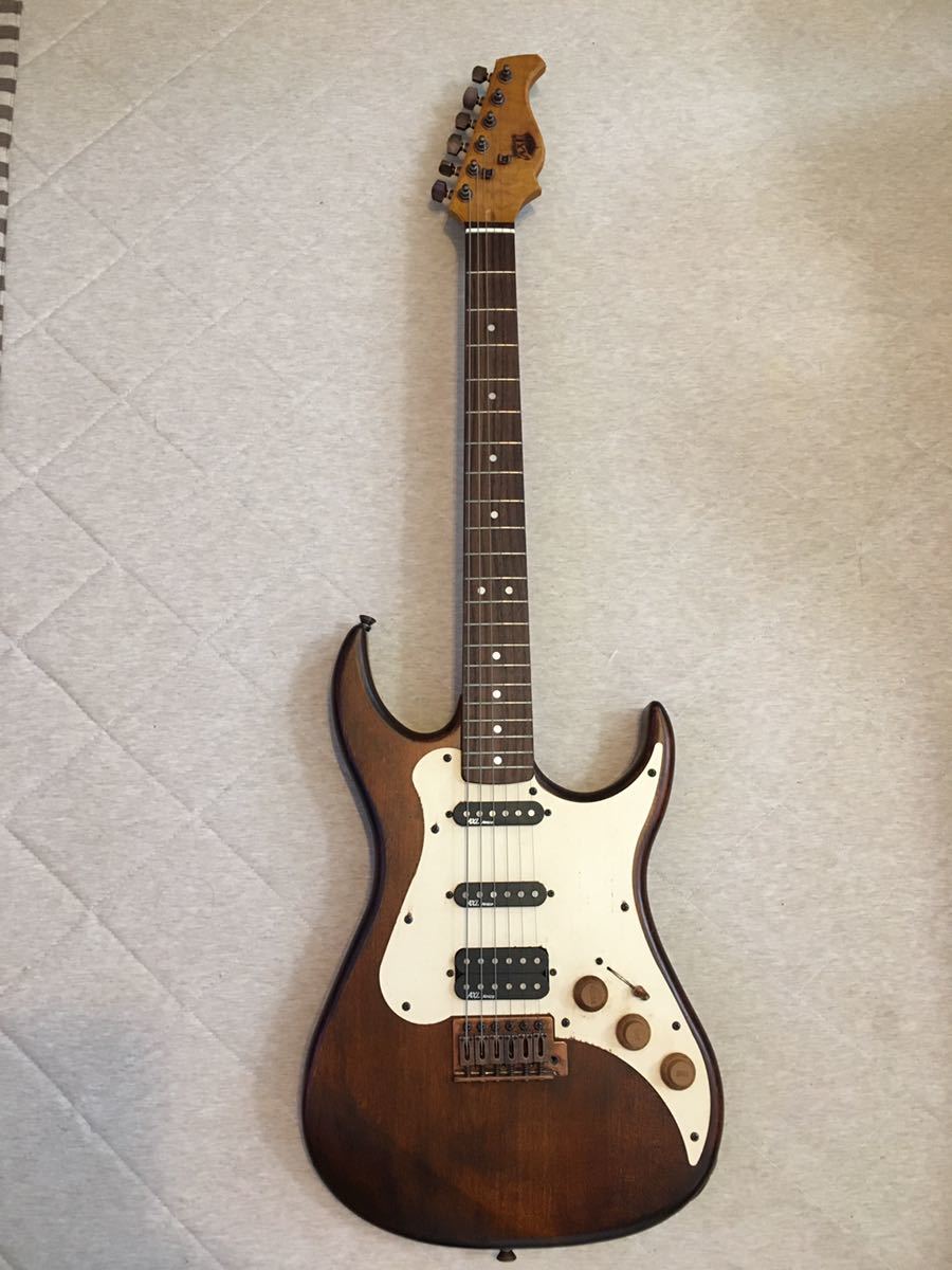 AXL GUITARS アクセルギターズ ストラトタイプ アルニコピックアップ搭載(本体)｜売買されたオークション情報、yahooの商品情報を ...
