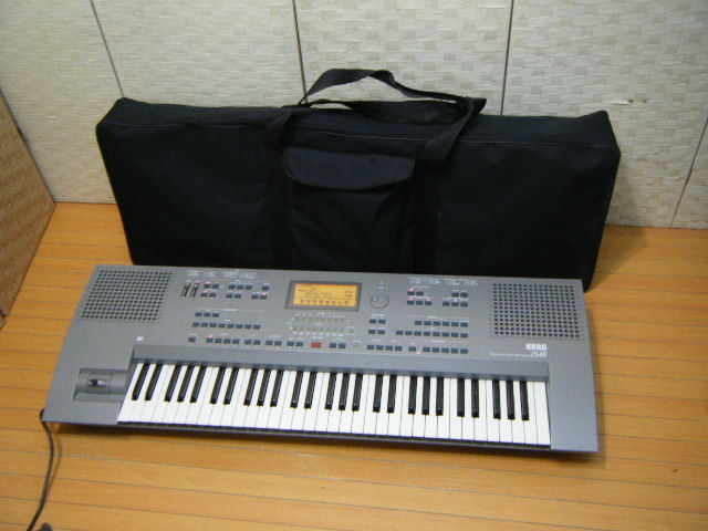3わ60 KORG コルグ iS40 シンセサイザー キーボード iシリーズ Interactive Music Workstation 61 ...