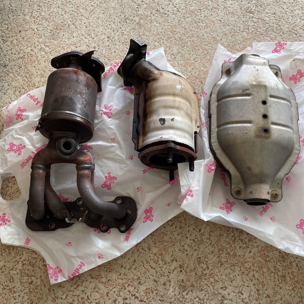 スバル プレオ ステラ RN1 触媒(触媒、エキマニ、フロントパイプ)｜売買されたオークション情報、yahooの商品情報をアーカイブ公開 - オークファン（aucfan.com）