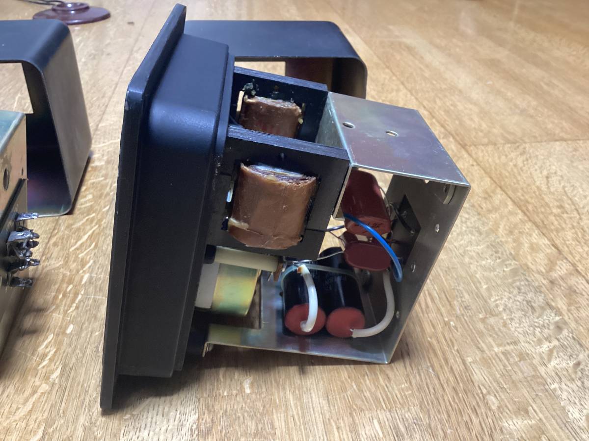 アルテック altec N801-8A クロス800Hzを500Hzにして有ります フイルムコンデンサを外せば800Hzになります(アルテック ...