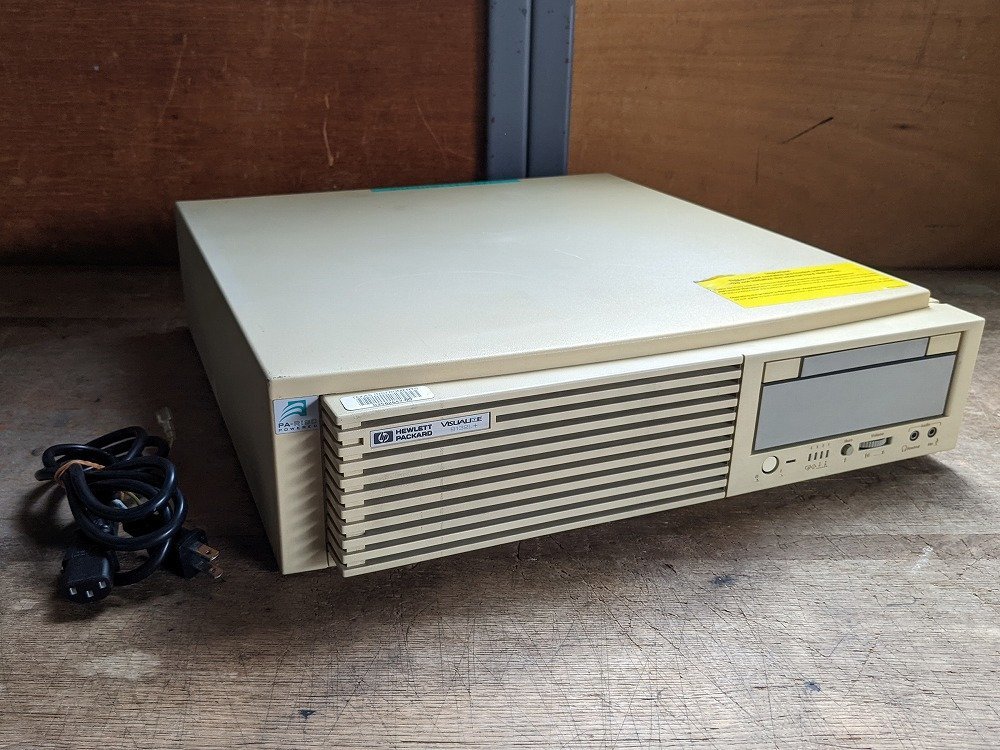 HP HEWLETT PACKARD / 古いパソコン ワークステーション VISUALIZE B132L+ / ジャンク品 電源付かない ...