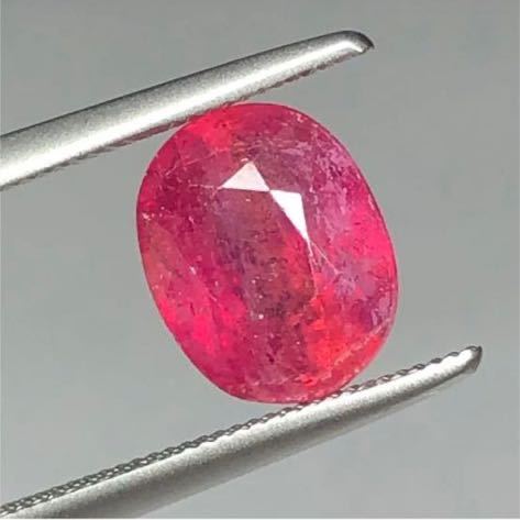 9772 美レッド 2.80ct天然ルビー モザンビーク産オーバルカットルース(ルビー)｜売買されたオークション情報、yahooの商品情報をアーカイブ公開 - オークファン（aucfan.com）