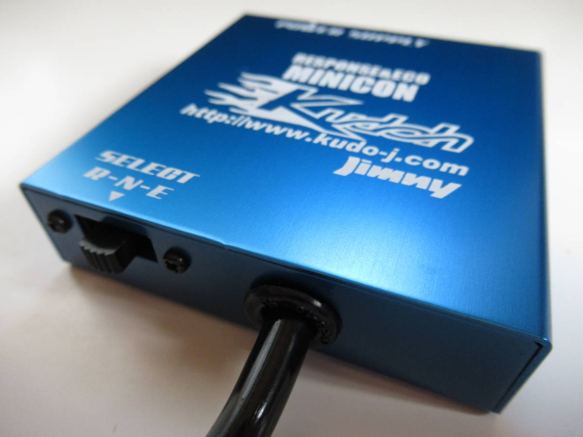 工藤自動車 ジムニー JB23 7 10型用 レスポンスアップ & エコ ミニコン お手軽に走りが激変する セッティング済み超小型サブコン ...