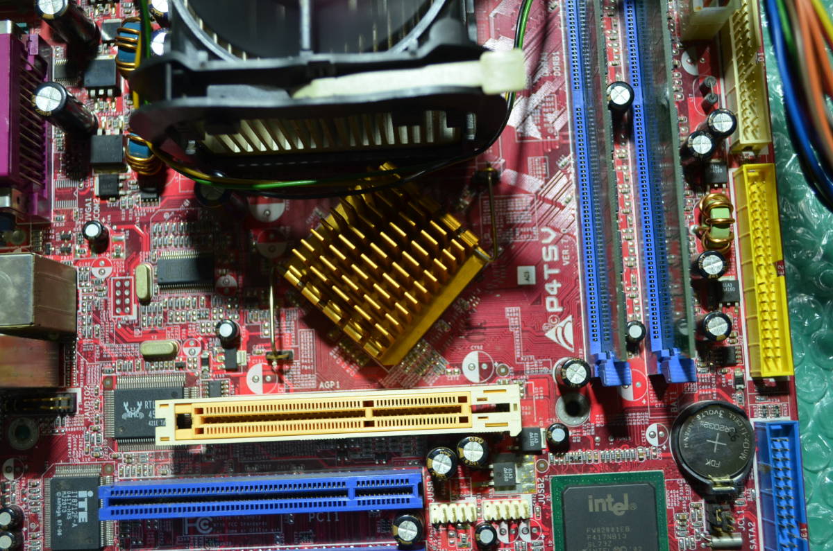 BIOSTAR MODEL:P4TSV Pen4-2.6GHz 512MB マザーボードセット(PC/AT互換機)｜売買されたオークション情報 ...