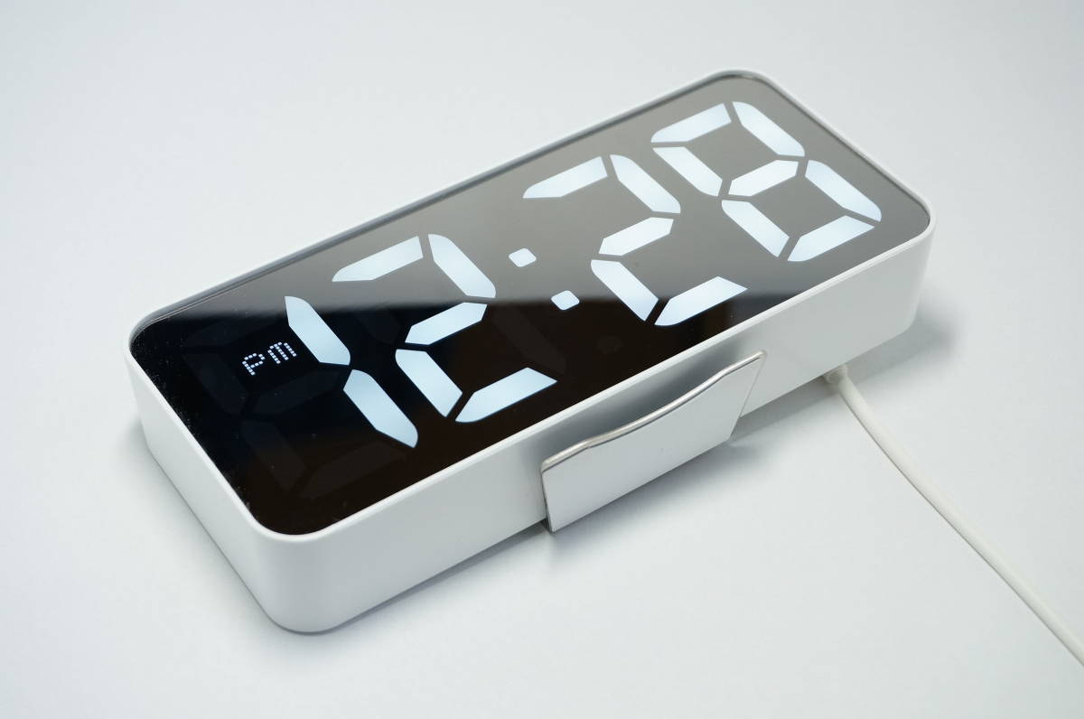 IKEA イケア NOLLNING ノールニング デジタル置き時計 ホワイト(目覚し時計)｜売買されたオークション情報、yahooの商品情報を ...