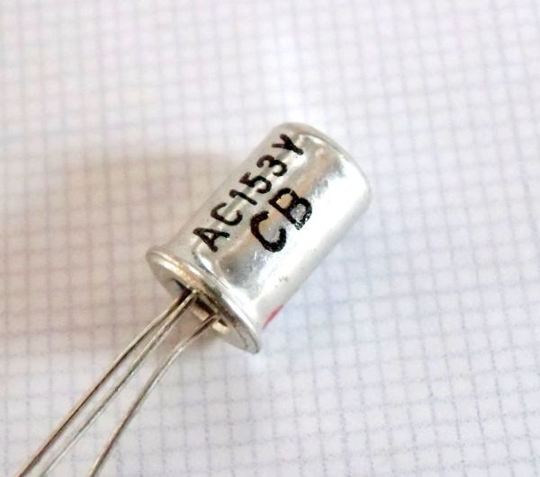 単品 独 Siemens AC153 Y PNP ゲルマニウムトランジスタ AC128互換品(トランジスタ)｜売買されたオークション情報 ...