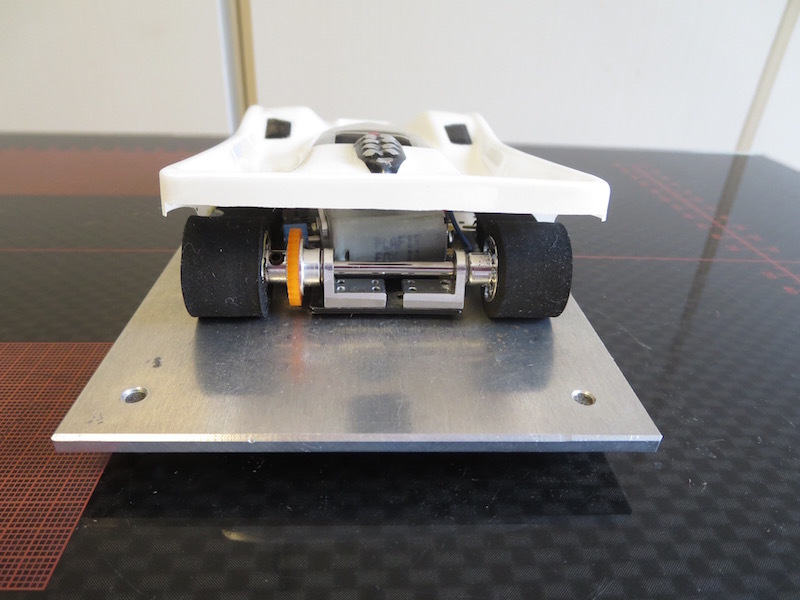 1/24 Plafit 3 Can-am仕様 AUTO COAST Ti22 ショート ホイルベースボディ付スロットレーシングカー(車体 ...