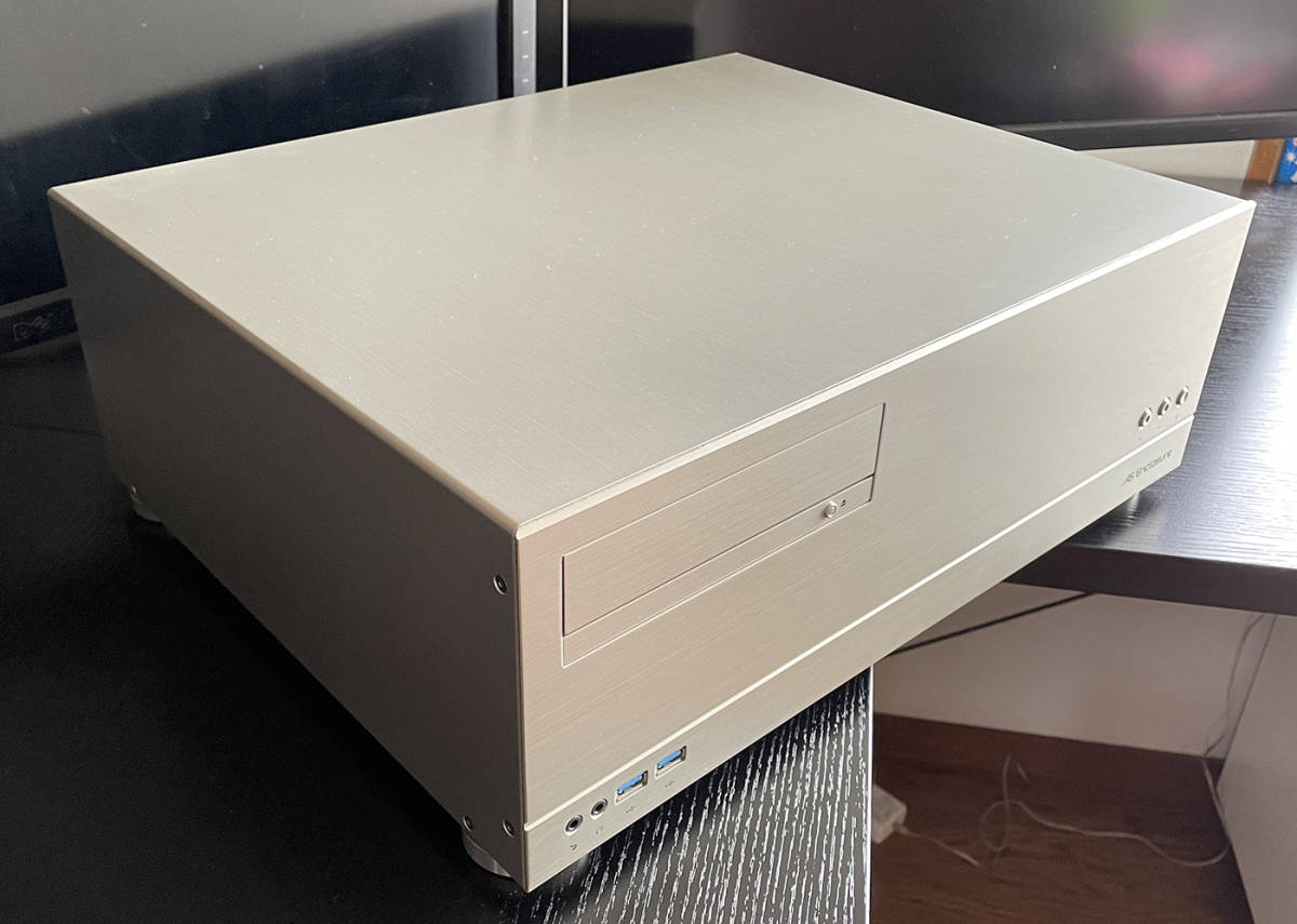 Abee AS Enclosure LP210 micro ATXケース 横置き アルミケース HTPCスタイル(Micro ATX)｜売買さ ...