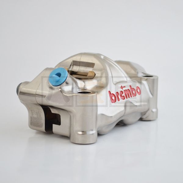 税込 イタリア正規品 ブレンボ CNC キャリパーキット P4 32/32 100mm GP4-RX GP4RX 220.B010.20 純正 ...