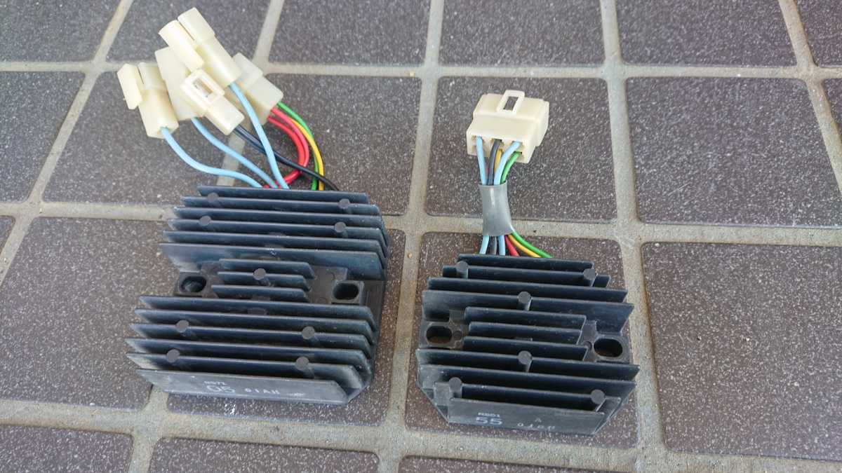 ヤンマー 田植機 RR5 レギュレーター 2点セット ダイナモレジスター 田植え機 RR(パーツ)｜売買されたオークション情報、yahooの商品情報をアーカイブ公開 - オークファン ...