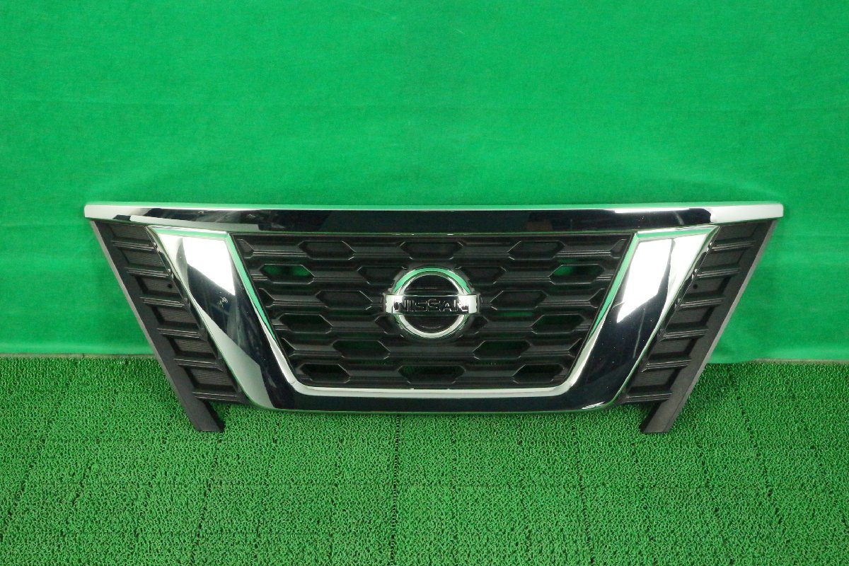 1116 E26 NV350 キャラバン 中期 純正 グリル メッキ(フロント)｜売買されたオークション情報、yahooの商品情報をアーカイブ公開 - オークファン（aucfan.com）