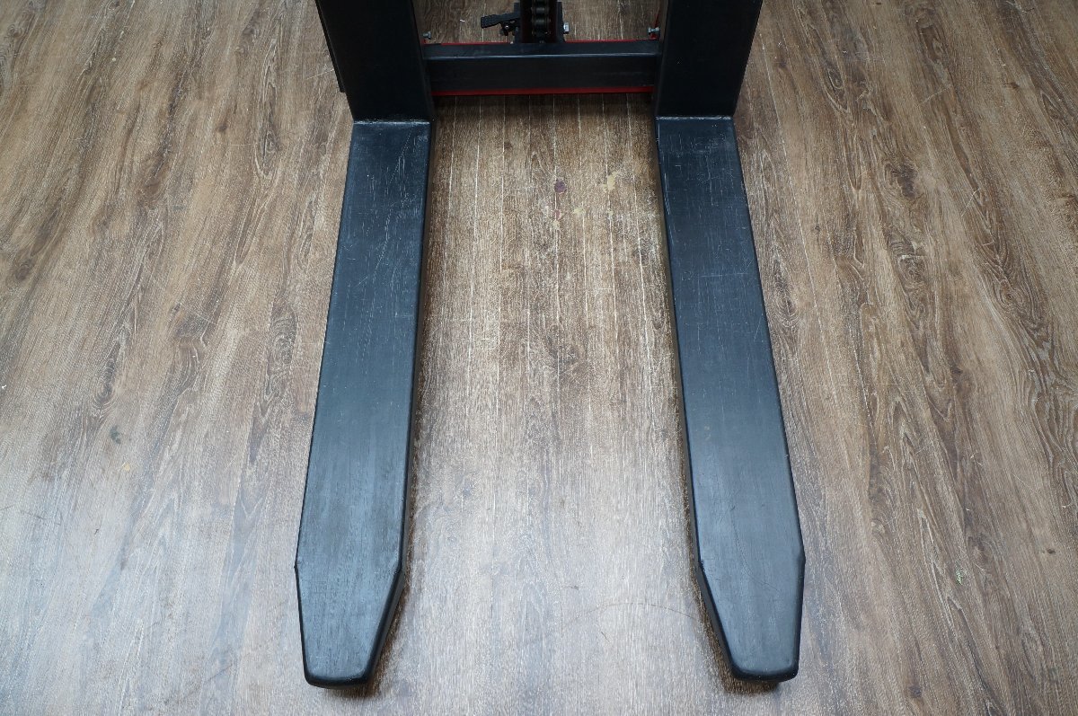 T853 Logisticar ロジスティッカー 油圧パワーリフト MANUAL STACKER ハンドフォークリフト リフター1 000kg ...