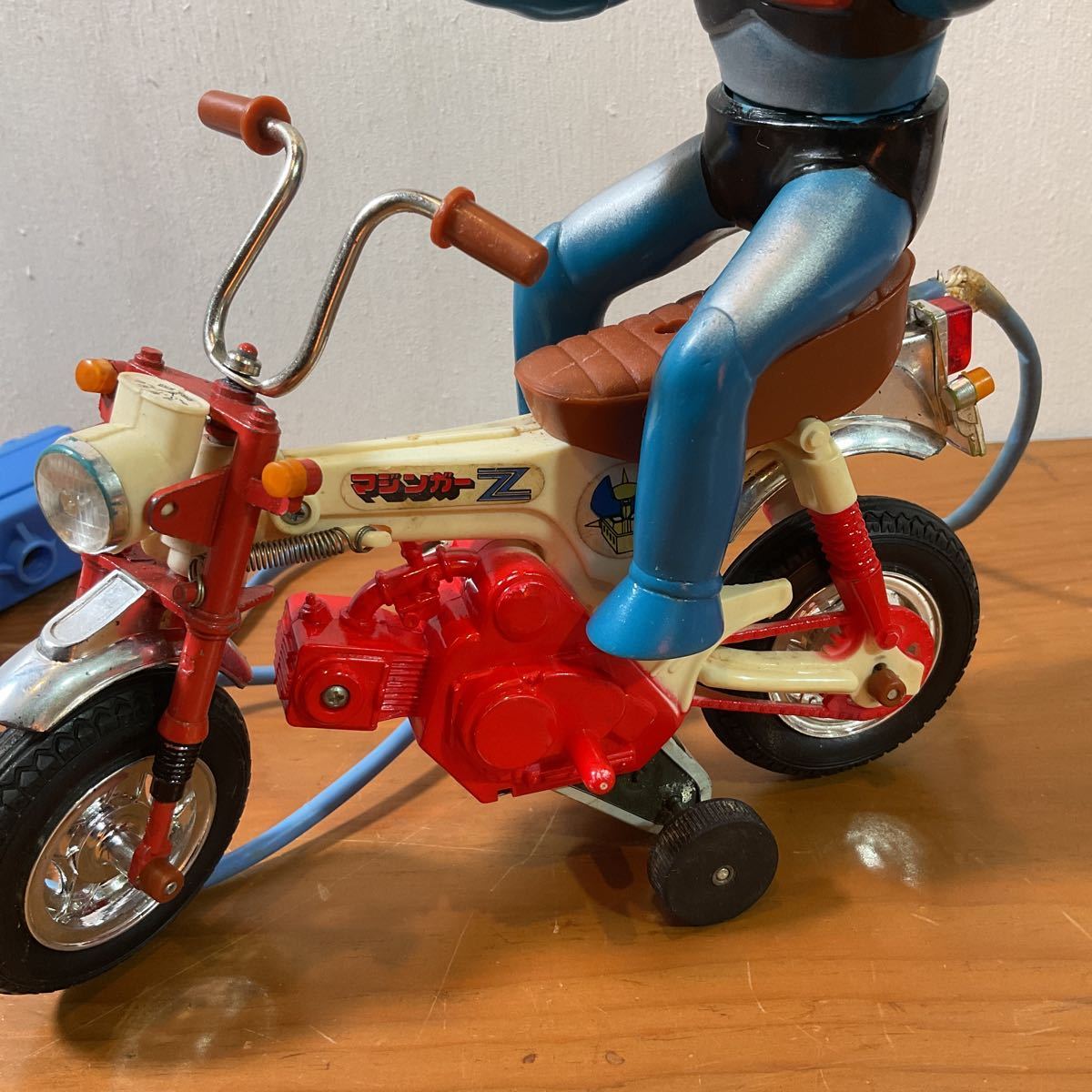 B04遠/ 当時物 マジンガーZ バイク 東映動画 ダイナミックプロ 日本製 シンセイ オートバイ ソフビ 昭和レトロ ブリキ 玩具 コレクション(マジンガーZ)｜売買されたオークション情報 ...