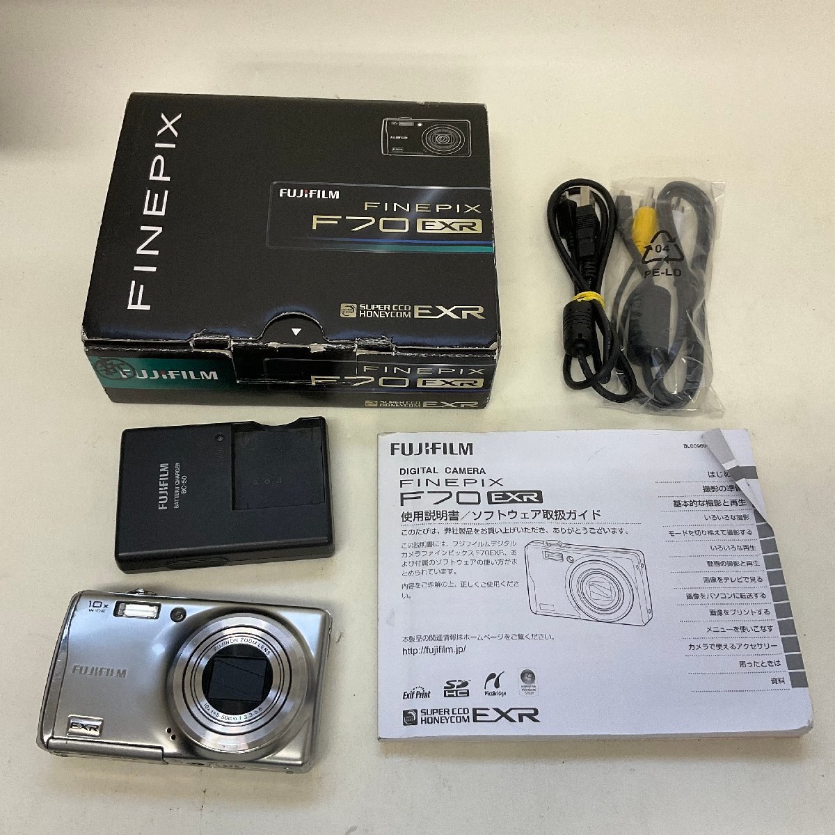 富士フィルム FUJIFILM コンパクトデジタルカメラ FINEPIX F70EXR 液晶不良 ジャンク@L216(富士フイルム)｜売買されたオークション情報、yahooの商品情報を ...