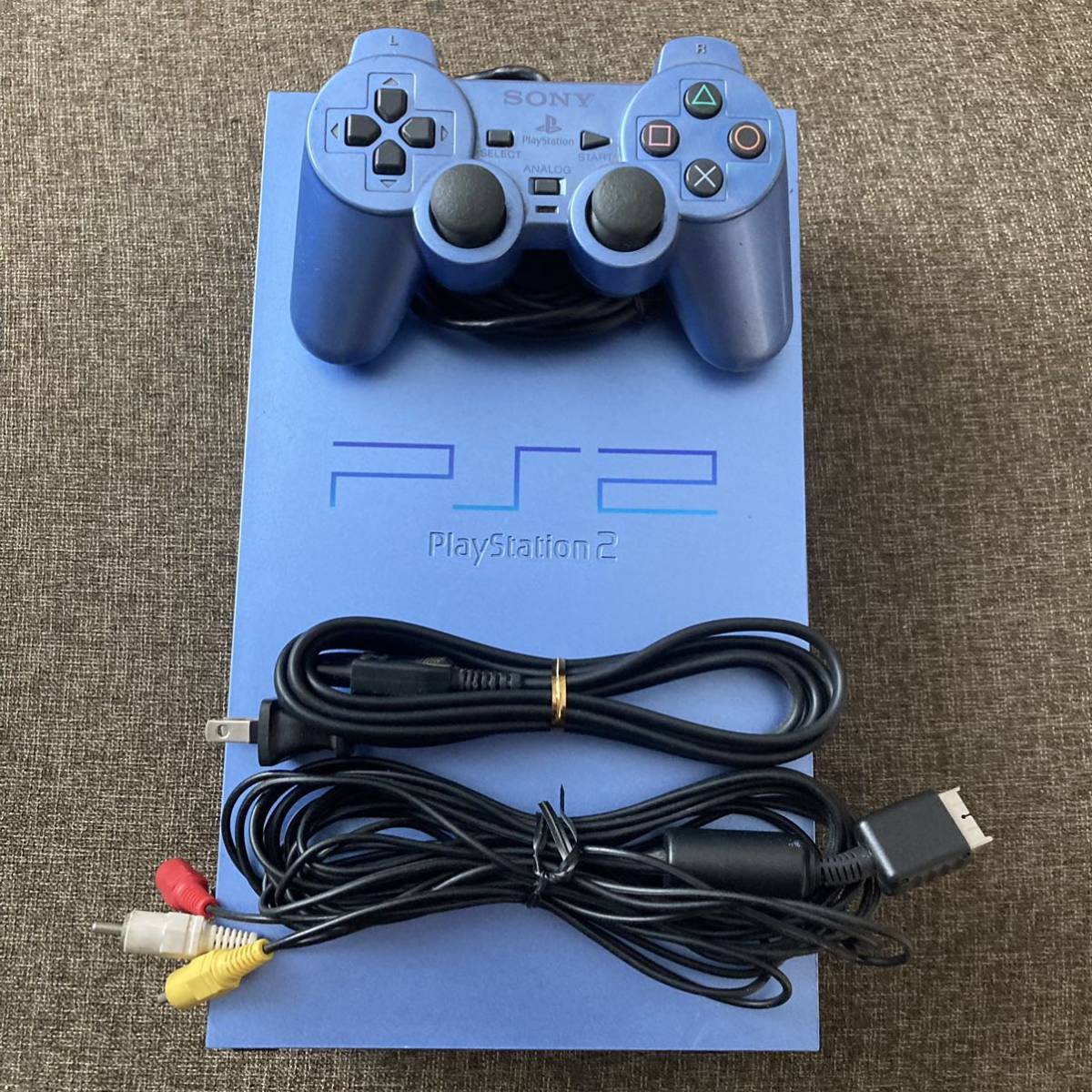 PS2 アクアブルー 本体 コントローラー AVケーブル プレイステーション2 SONY PlayStation2 ソニー プレステ2(本体)｜売買されたオークション情報、yahooの商品情報 ...