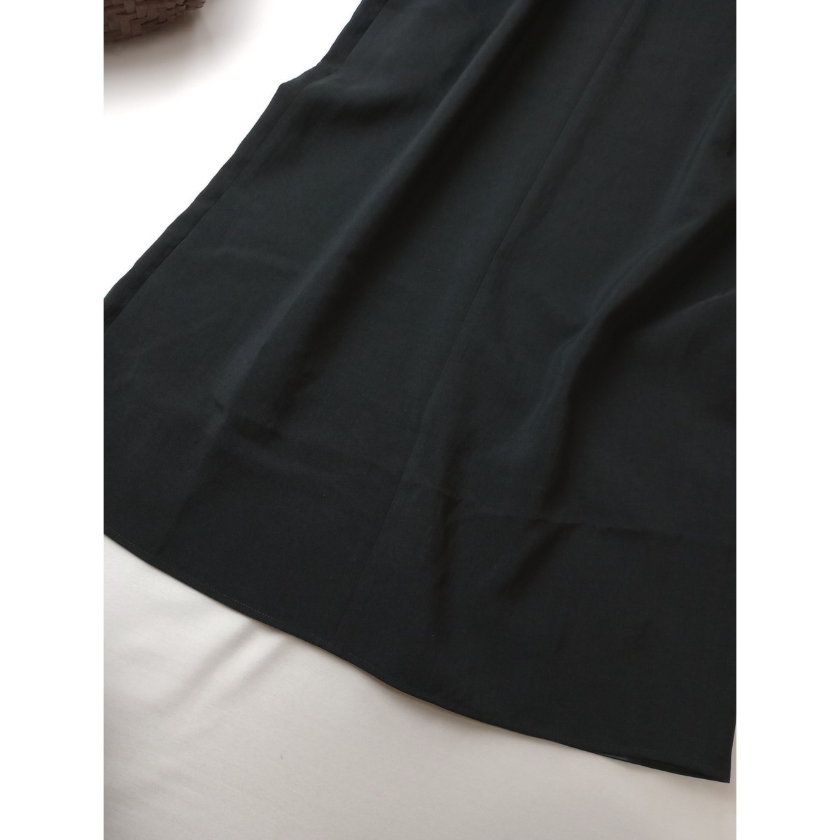 EMMEL REFINES エメルリファインズ きちんと見えて着心地抜群 モードな 大人の ロング ワンピース 黒 26K+4744(ワンピース)｜売買されたオークション情報、yahooの商品 ...