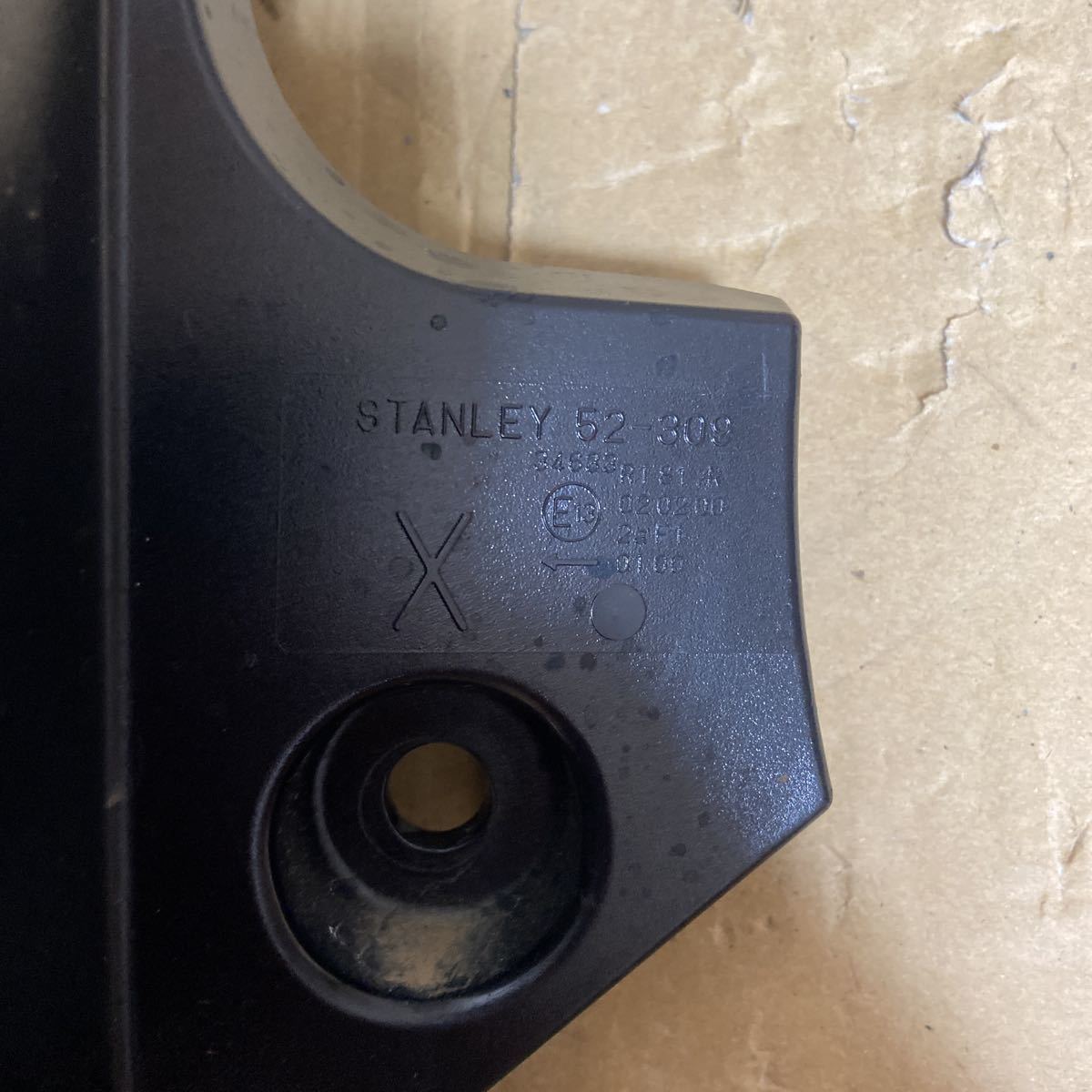 トヨタアクア NHP10 後期 左 テールライト STANLEY 52-309(テールライト)｜売買されたオークション情報、yahooの商品 ...