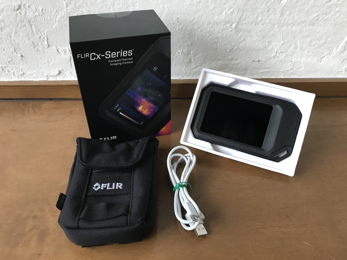 品 FLIRフリアー国内正規品 FLIR C5 19200画素 赤外線サーモグラフィー WiFi+クラウド接続 LEDライト 三脚用ネジ穴 ...