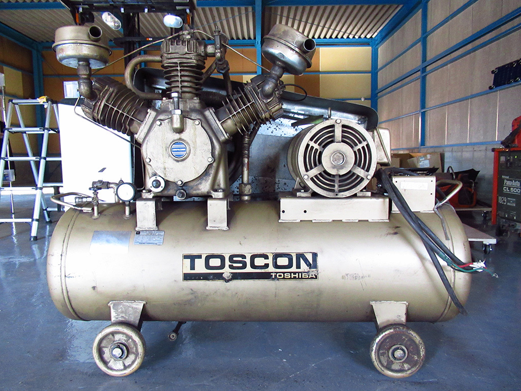 福岡県久留米市から 10馬力 7.5kw コンプレッサー TOSCOM 東芝 三相200V(コンプレッサー)｜売買されたオークション情報 ...