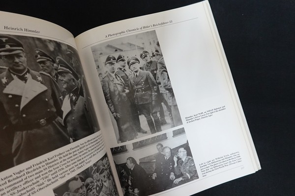 xa02/軍事洋書 Heinrich Himmler: A Photographic Chronicle of Hitler's ...