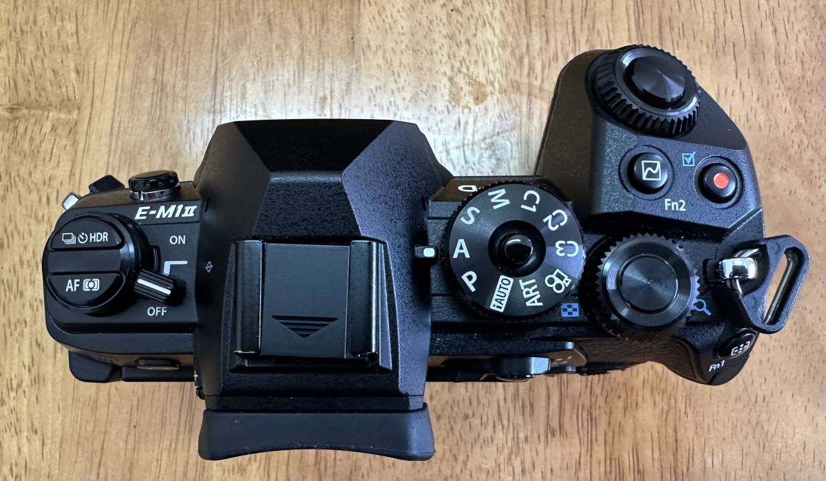 OLYMPUS OM-D E-M1 Mark II ブラック ボディー(オリンパス)｜売買されたオークション情報、yahooの商品情報を ...