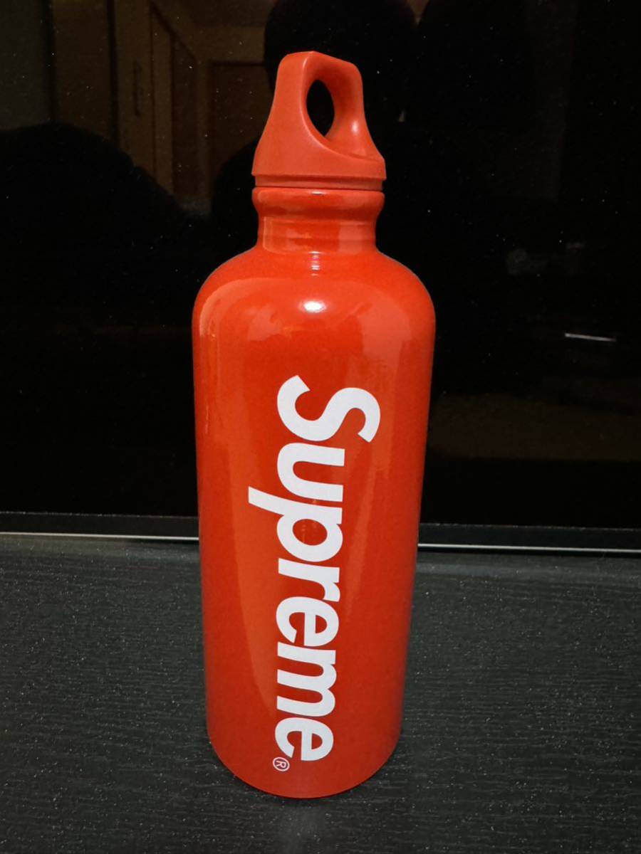 Supreme / Sigg Traveller 0.6L Water Bottle Redシュプリーム シグ トラベラー 0.6L ...
