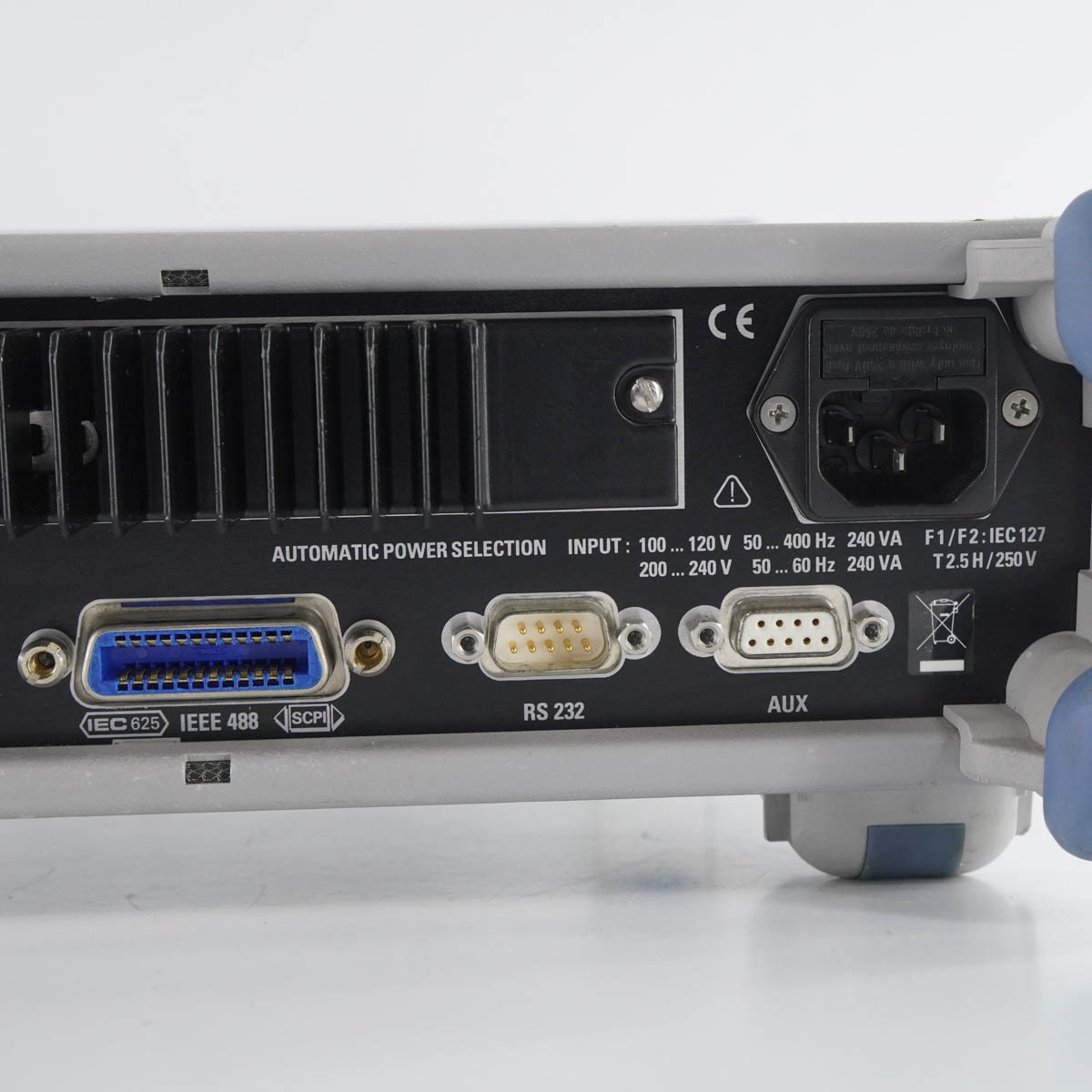 DW 8日保証 SMR 20 SMR20 1104.0002.20 Rohde & Schwarz OPT B5 B11 B14 B15 ...