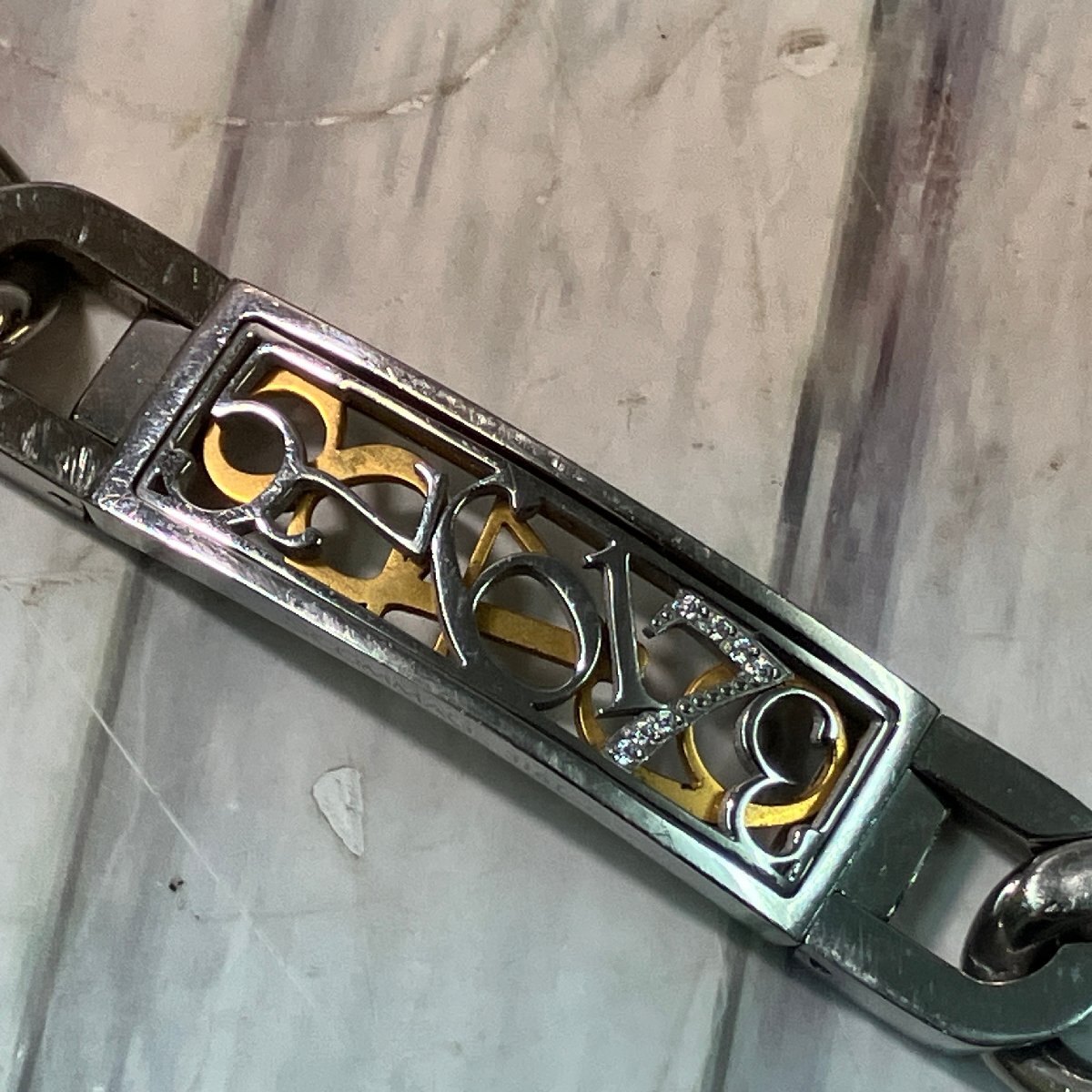 m002 H4 SCOMMAG エスカマジー ナンバー ブレスレット ライトストーン ジルコニア ステンレス 316L シルバーカラー アクセサリー(ブレスレット、バングル)｜売買された ...