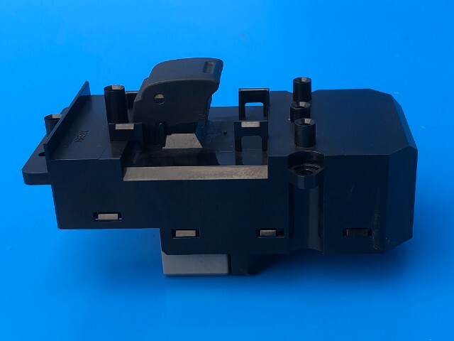 34772 RK5 ステップワゴンスパーダ 助手席パワーウインドウスイッチ 37ピン 35760-SZW-J11(ホンダ用)｜売買された ...