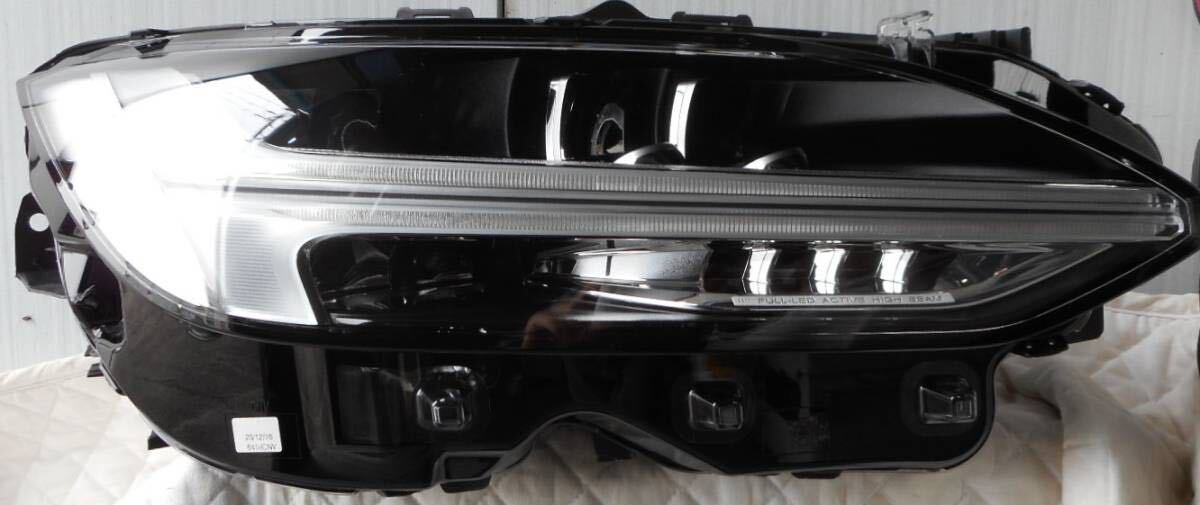 V90 ヘッドライト 右 LED PB(ヘッドライト)｜売買されたオークション情報、yahooの商品情報をアーカイブ公開 - オークファン（aucfan.com）
