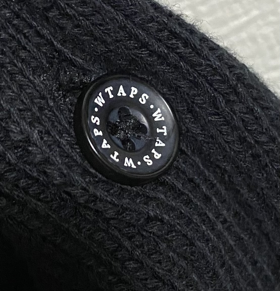 wtaps ダブルタップス TITLE:WHO DARES WINS SPEC NO:111MADT-KNM07 AKA:CARDIGAN ...
