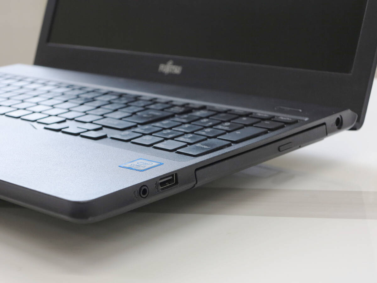 Fujitsu Lifebook A539 高性能ノートパソコン/ Core i3 8310U メモリ 8GB SSD 256GB ...